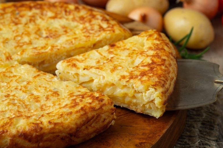 Traditional Tortilla de Patatas Recipe - Spanish Omelette Recipe