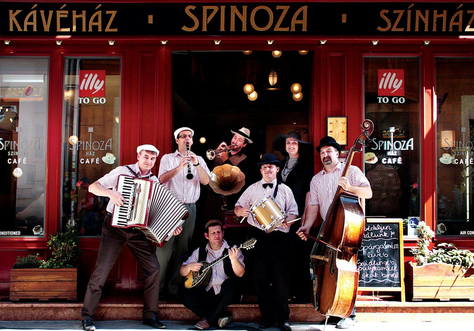 25 Best Restaurants in Budapest Hungary - Budapest Restaurants